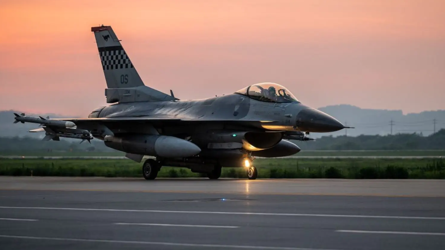 Перші F-16 готують до відправки до України: скільки їх прийде - VSN