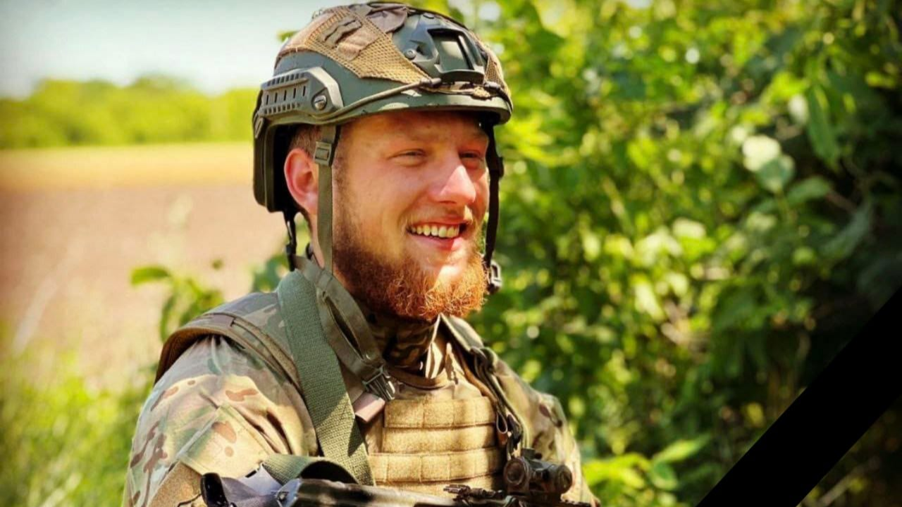 У ніч перед похованням з'явилось незвичне сяйво: 22-річний штурмовик з ...